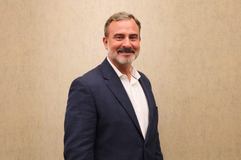 Welling Young | Rob Welling